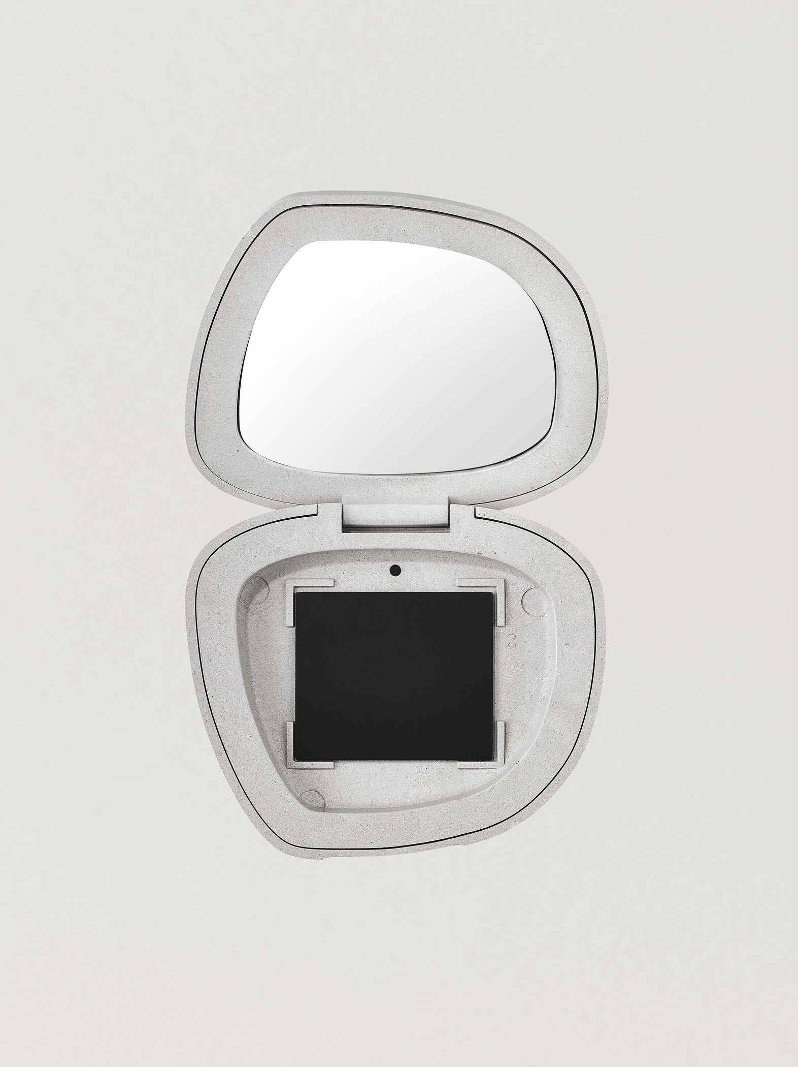 et al. Refillable Compact - The Hair & Beauty Chalet